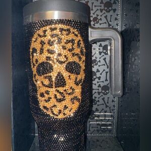 Hydrapeak | Dining | Hydrapeak Limited Edition 4oz Voyager Cheetah ...